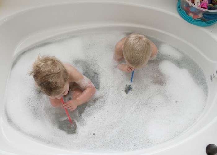 7 Fun Bath Time Activities – A Mom's Take